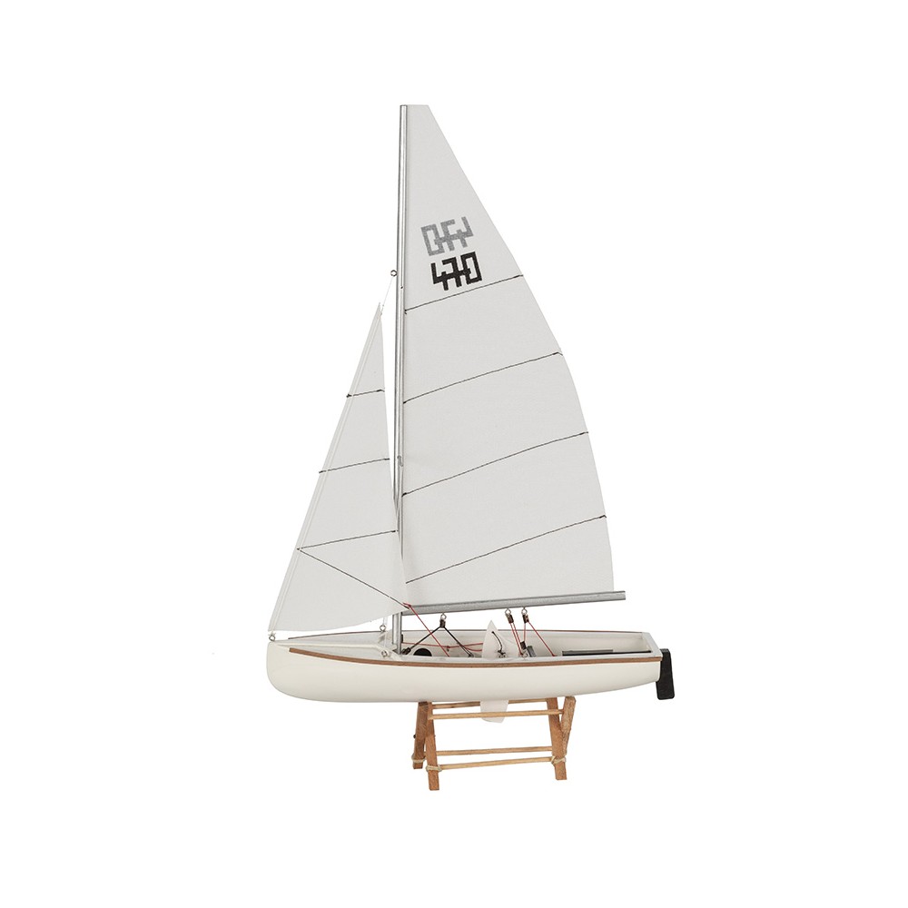NAUTICAL MODEL "470"