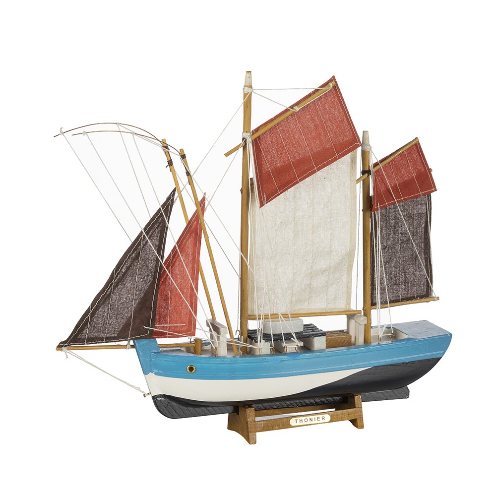 MODEL TUNA FISHING BOAT