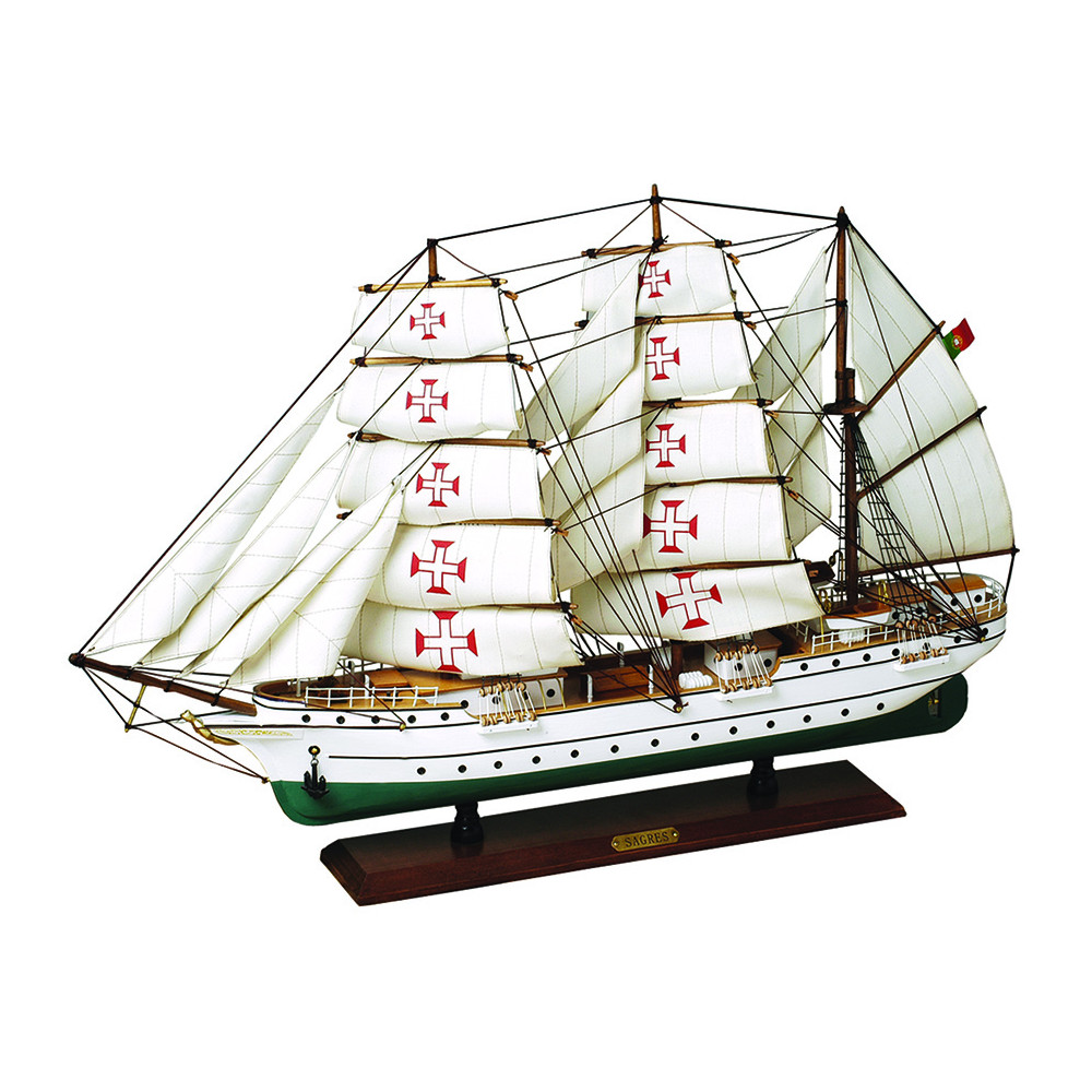 MODEL OF TRAINING SHIP "SAGRES"